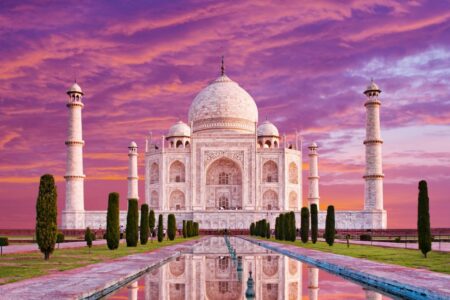You Can See The Taj Mahal Through Virtual Reality - worldjobs tech